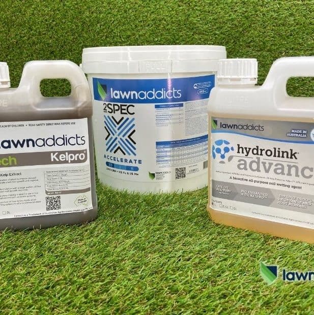 2Spec Accelerate 20kg - Fairway Grade Fertiliser - Lawn Addicts